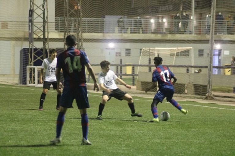 ¿QUÉ BUSCAN LOS OJEADORES DE FÚTBOL BASE?