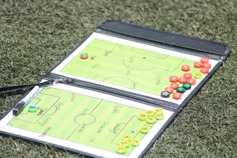 THE ROLE OF A PSYCHOLOGIST IN A FOOTBALL TEAM