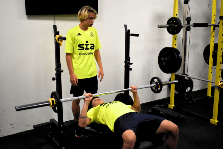 10 best strength exercises for soccer players and their effectiveness ...