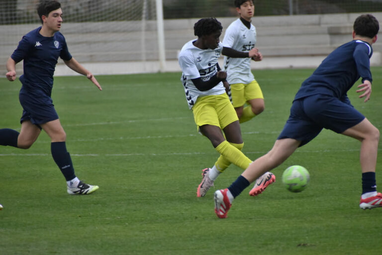 Geometry in football: positioning and angles that make the difference